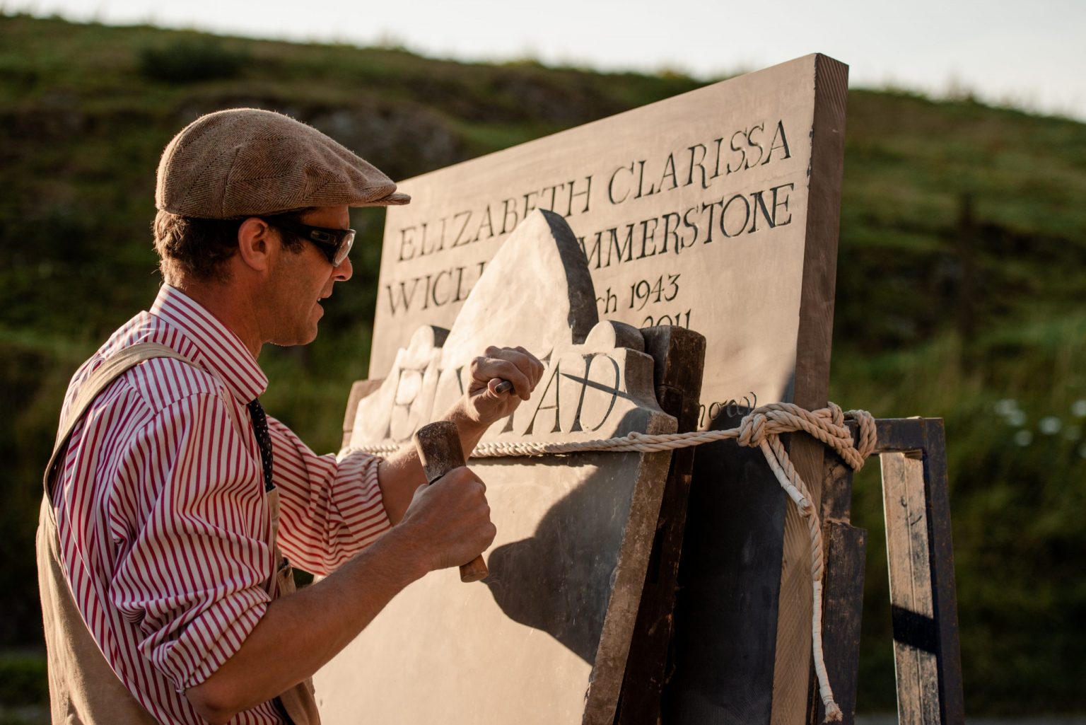 Hummerstone Gravestones – Hand-carved Gravestones & Headstones